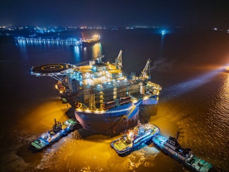 Introducing the new DP 3 Accommodation Vessel Guinevere - Intership ...